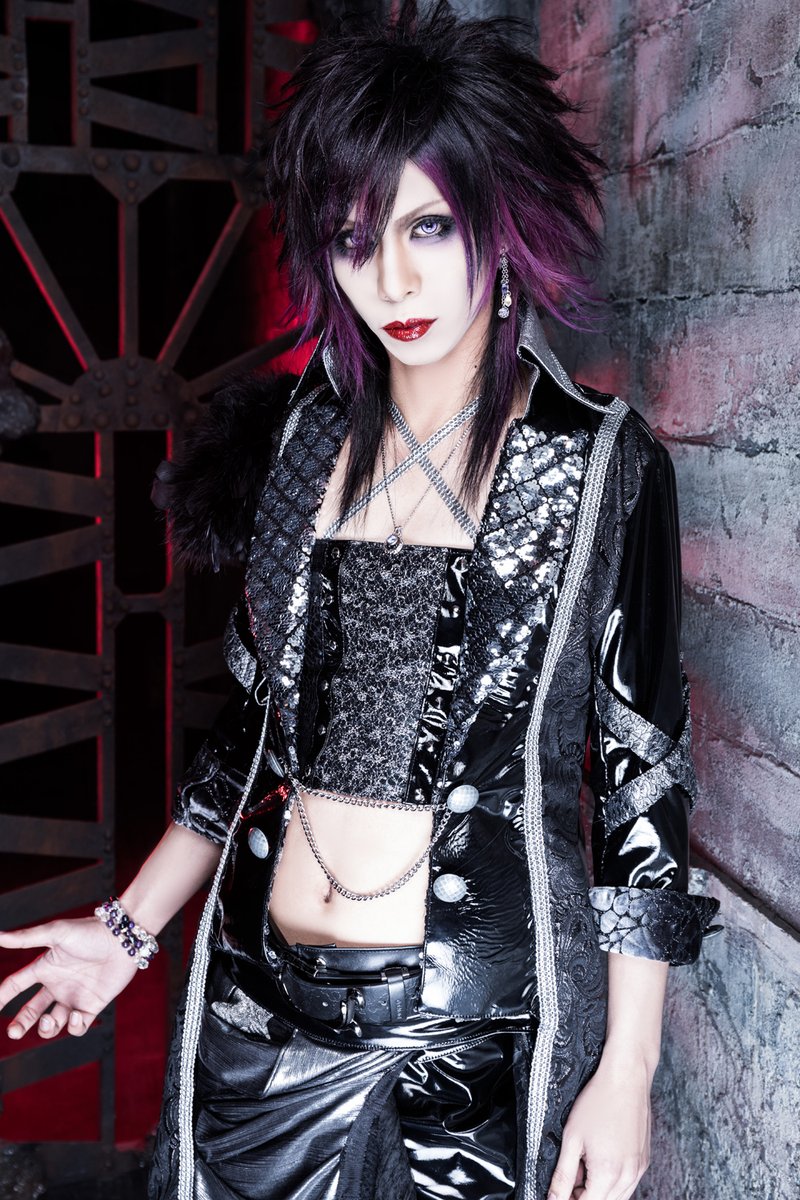 Scarlet Valse - Nouveau single, aperçu du clip et nouveau look ...