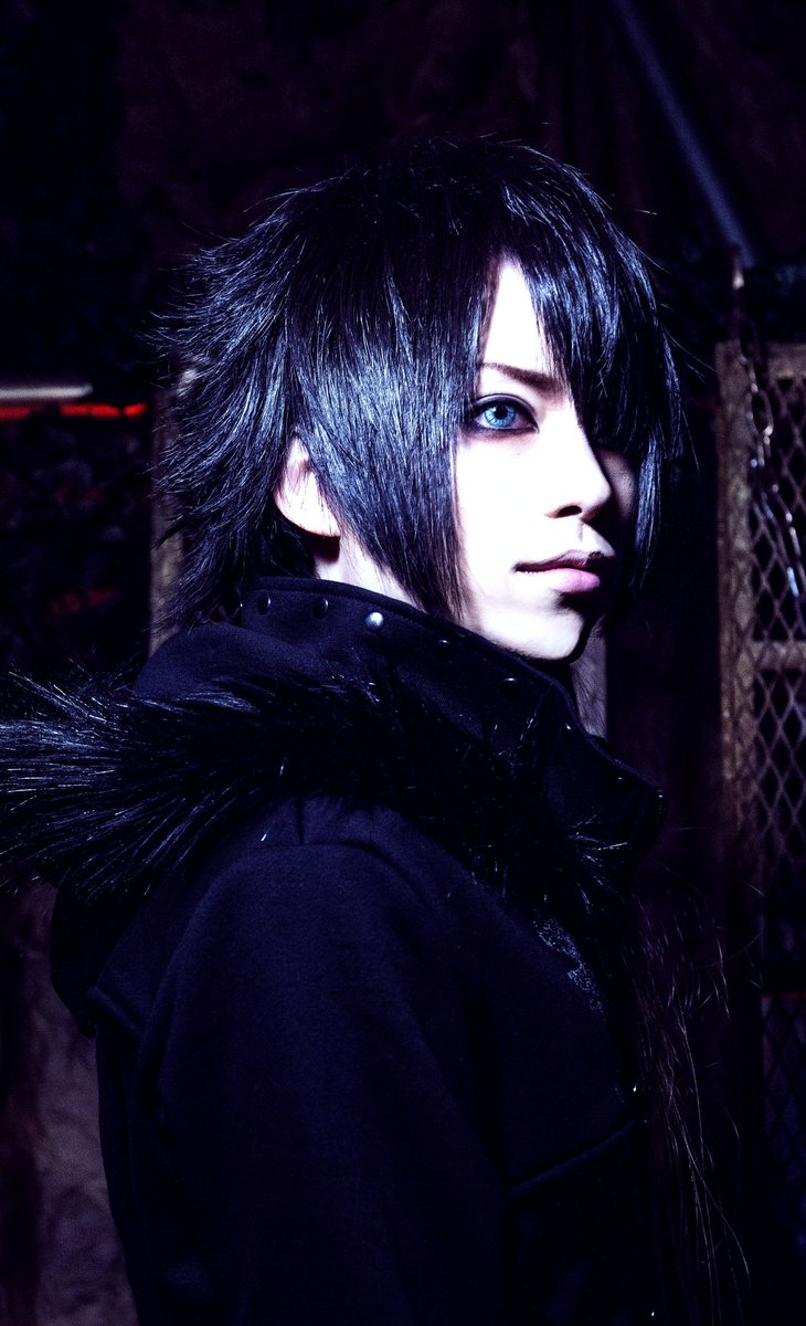 INFELIX - Nouveau look - Crimson Lotus - Visual Kei promotion