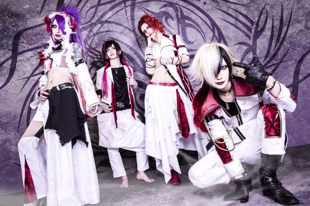 Diletto - Extraits des chansons et nouveau look - Crimson Lotus ...