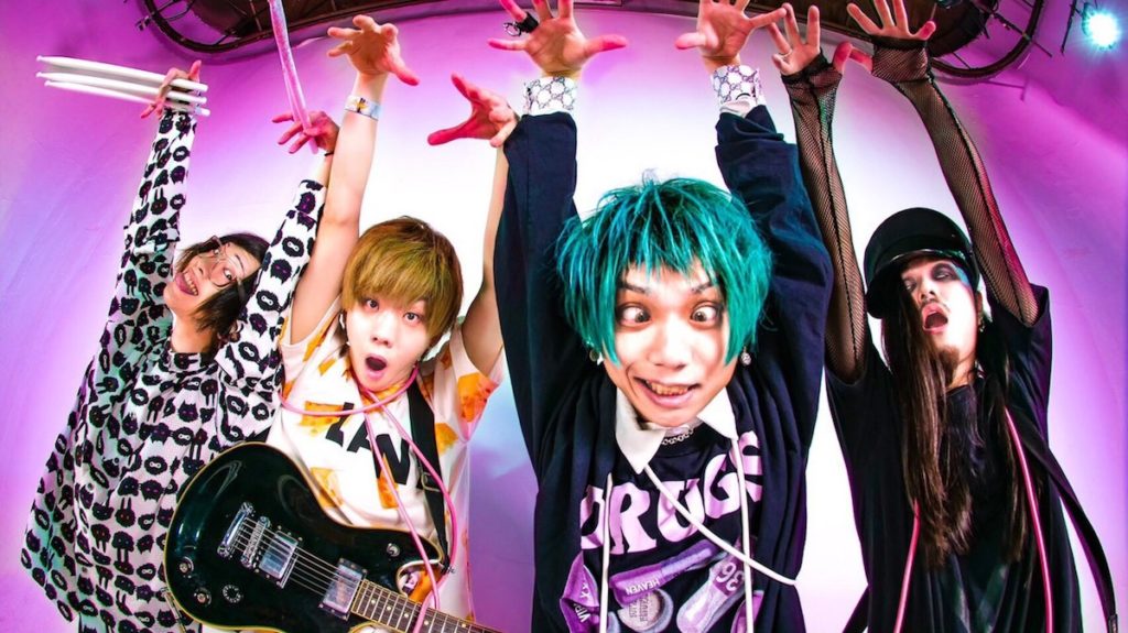 DEVILOOF - Band to make its major debut, new EP "DAMNED" and new look ...