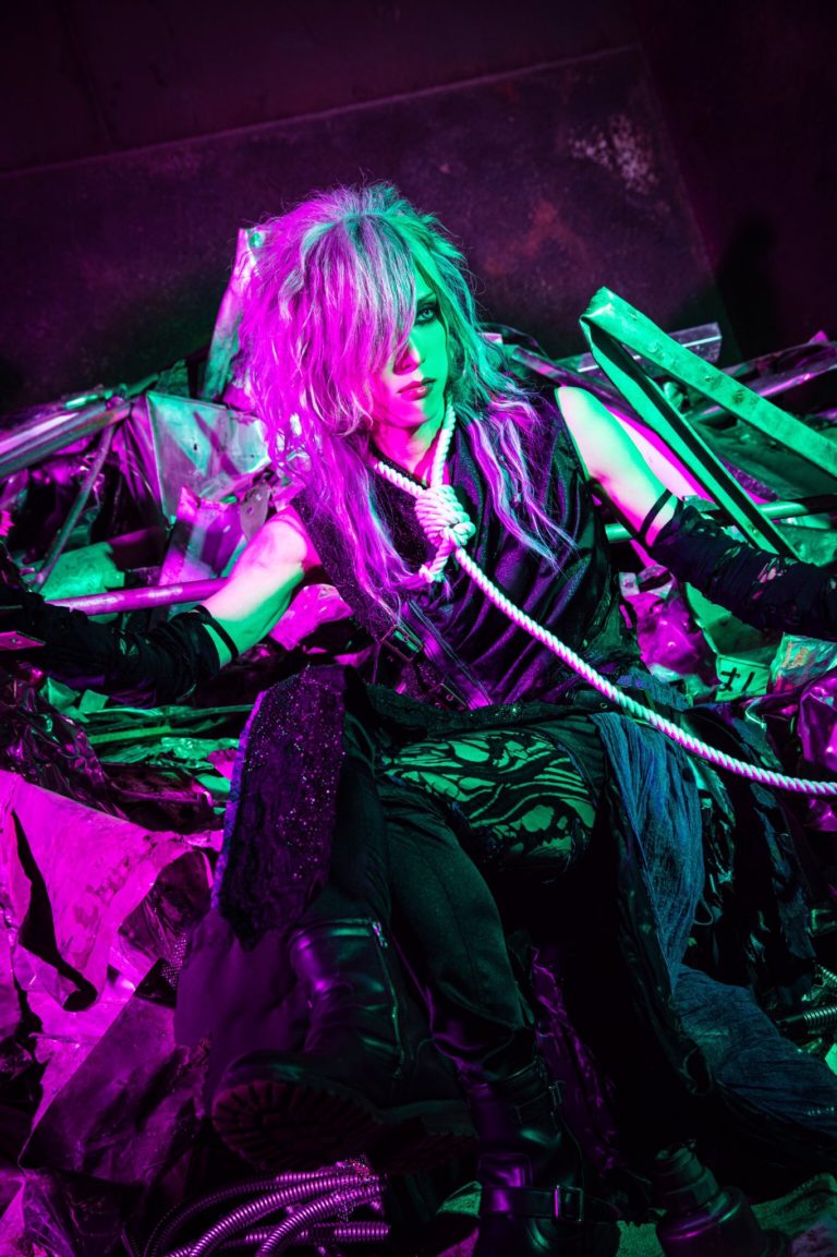 Misui - Nouveau look // New look - Crimson Lotus - Visual Kei promotion