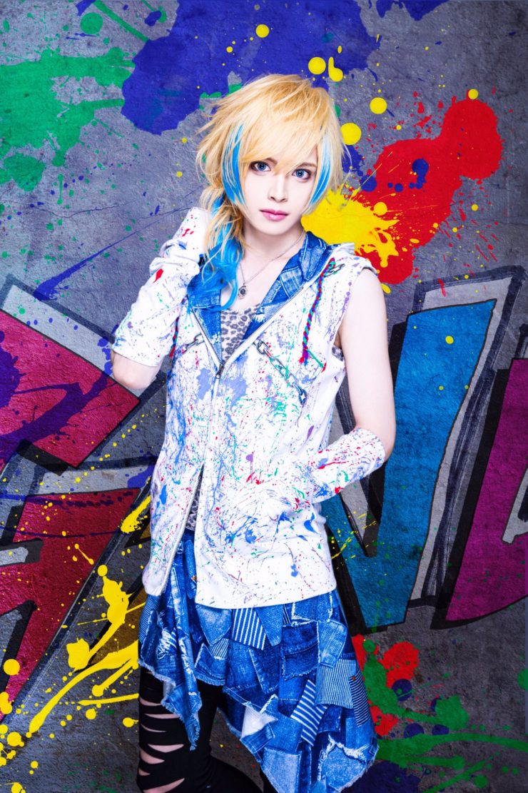 GzNDLH - New look - Crimson Lotus - Visual Kei promotion