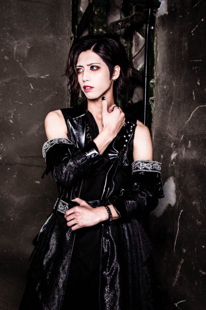 Tarareva - New single "Houkai ganbou girl", MV and new look - Crimson ...