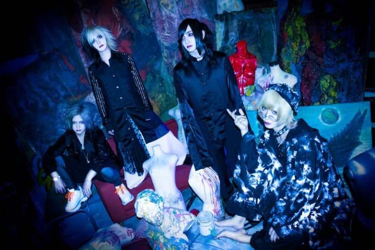 Houts - New MV "Heroine" - Crimson Lotus - Visual Kei promotion