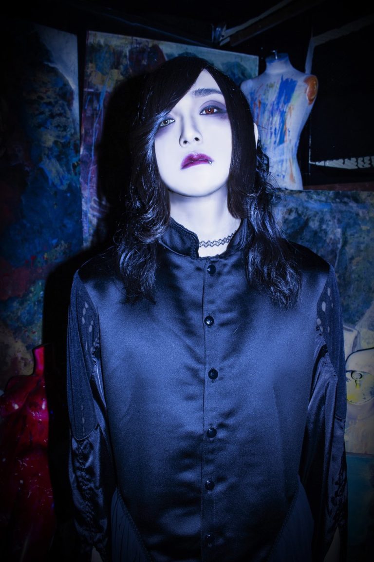 Houts - New look - Crimson Lotus - Visual Kei promotion