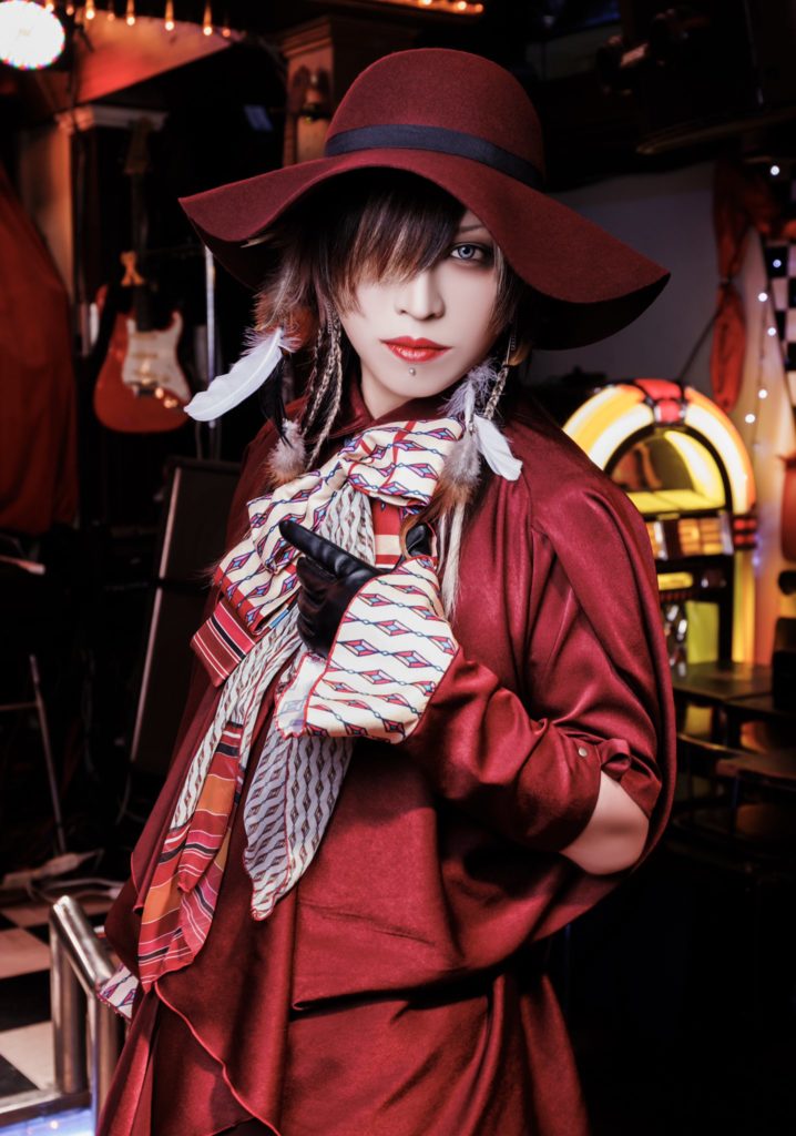 Belle (ベル) - Crimson Lotus - Visual Kei promotion