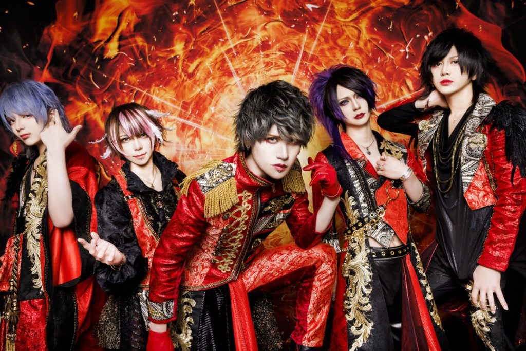 CHIC BOY - New drummer, lyric video "HIKARI" and new look - Crimson ...