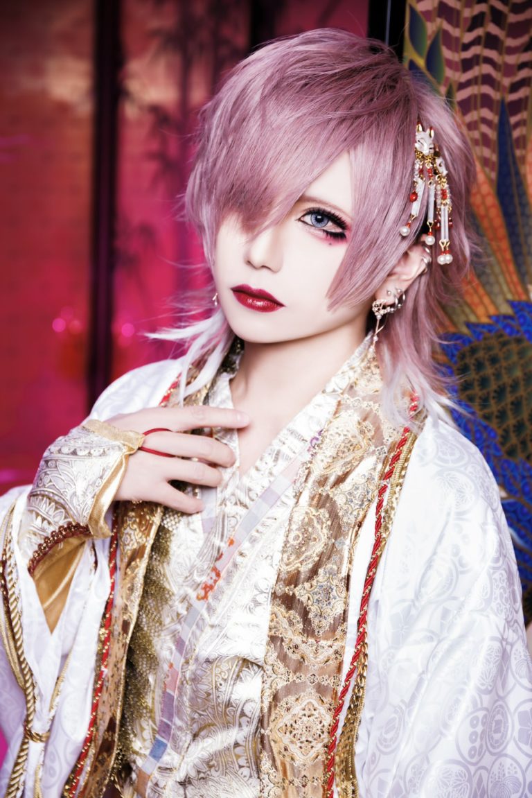 RAYMEI - New single "Hyakka ryouran", MV and new look - Crimson Lotus ...