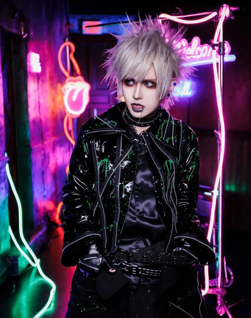 Ashmaze. - New mini-album "Dilemma", new MV "Kyozetsu to juyo", one-man ...
