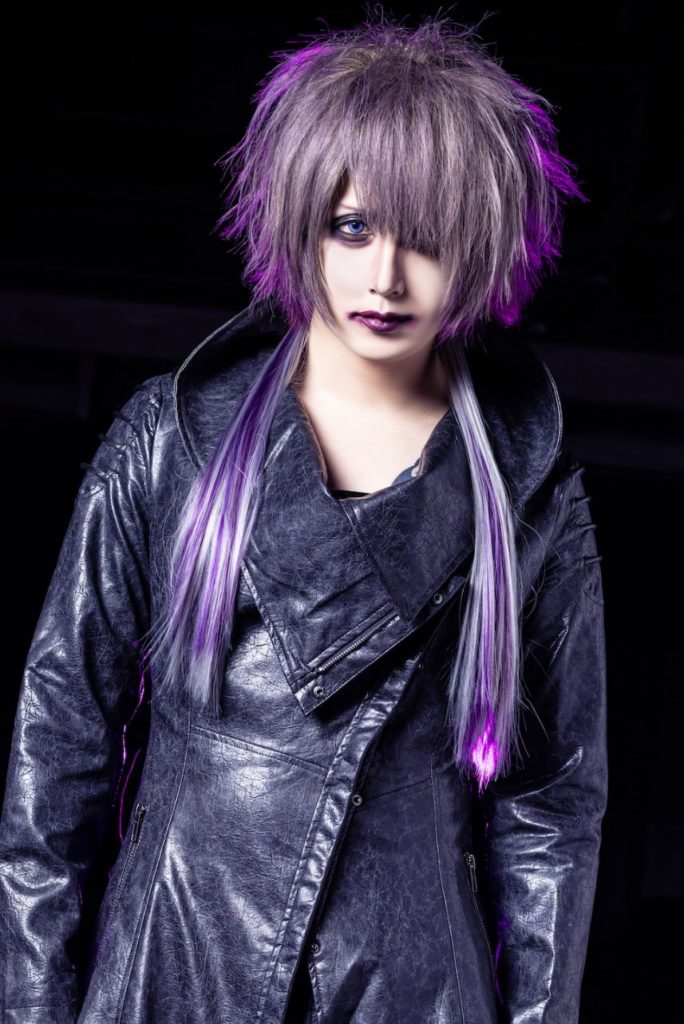 GERTENA - New MV "DAZZLE" and new look - Crimson Lotus - Visual Kei promotion