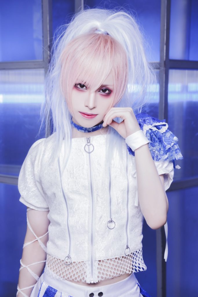 RAYMEI - New single "Resurrection", MV, free one-man tour and new look ...