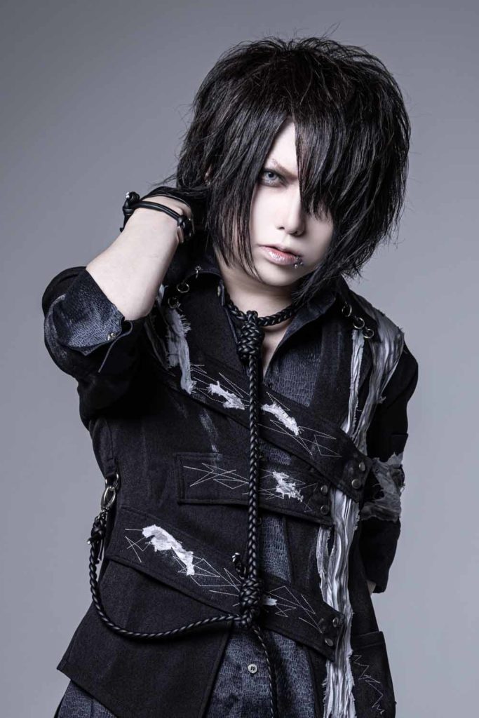 Misui - New mini album "Shouko" and new look - Crimson Lotus - Visual ...