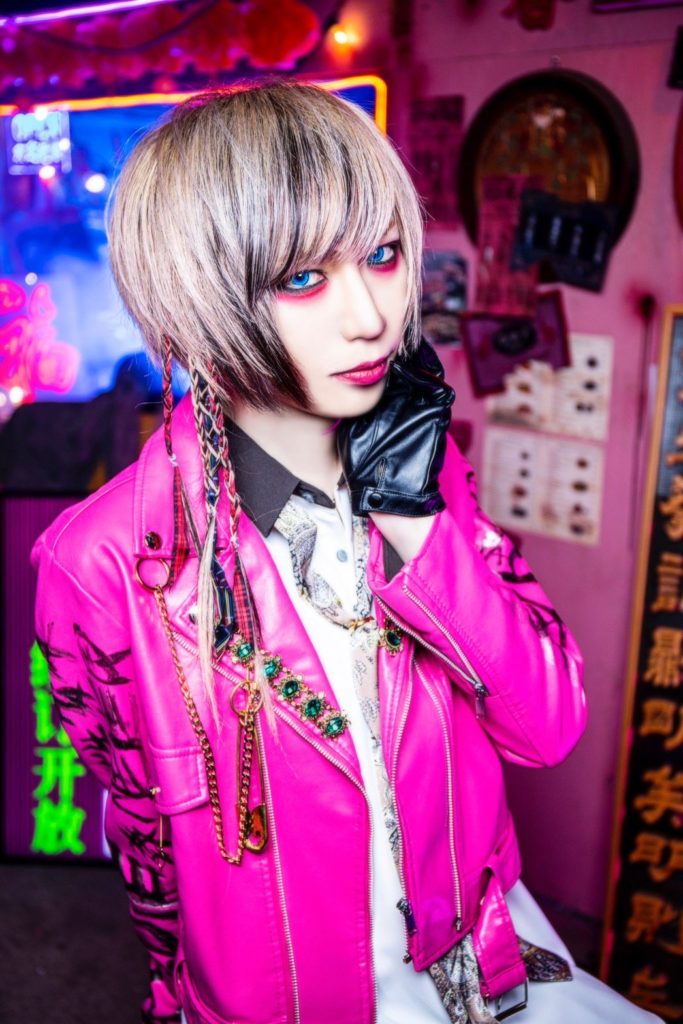 Royz - New single "RAIZIN", national one-man tour and new look - Crimson Lotus - Visual Kei ...