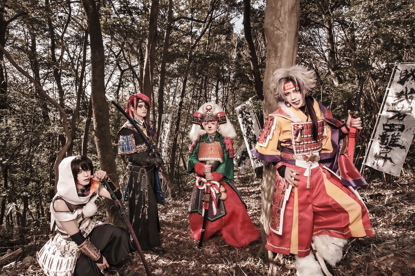 Baby Kingdom - "Gamusha rising" single digest - Crimson Lotus - Visual ...