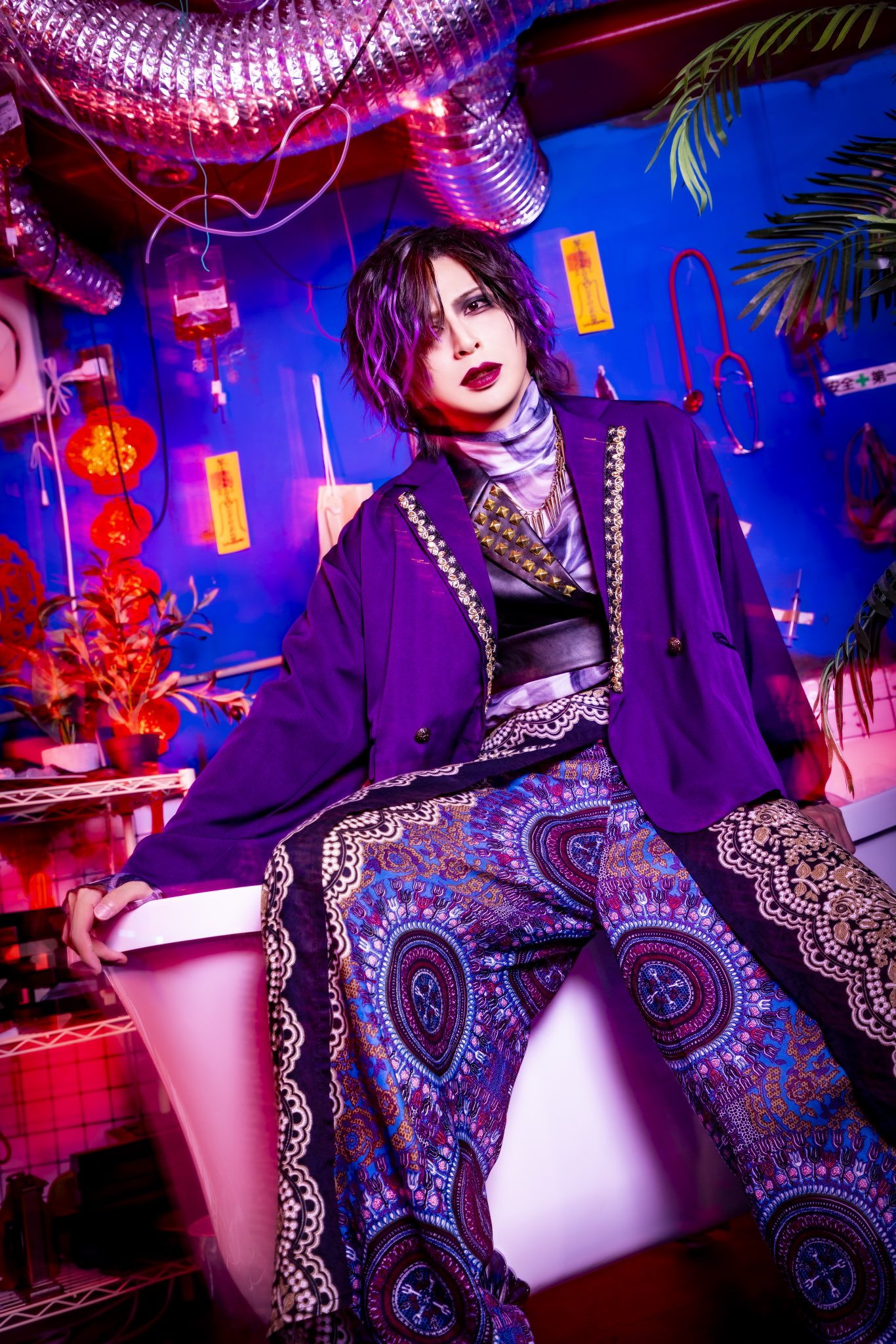 nurié - 5th single "Reitouko no gyoukoten wa tsunagu taion", winter one ...