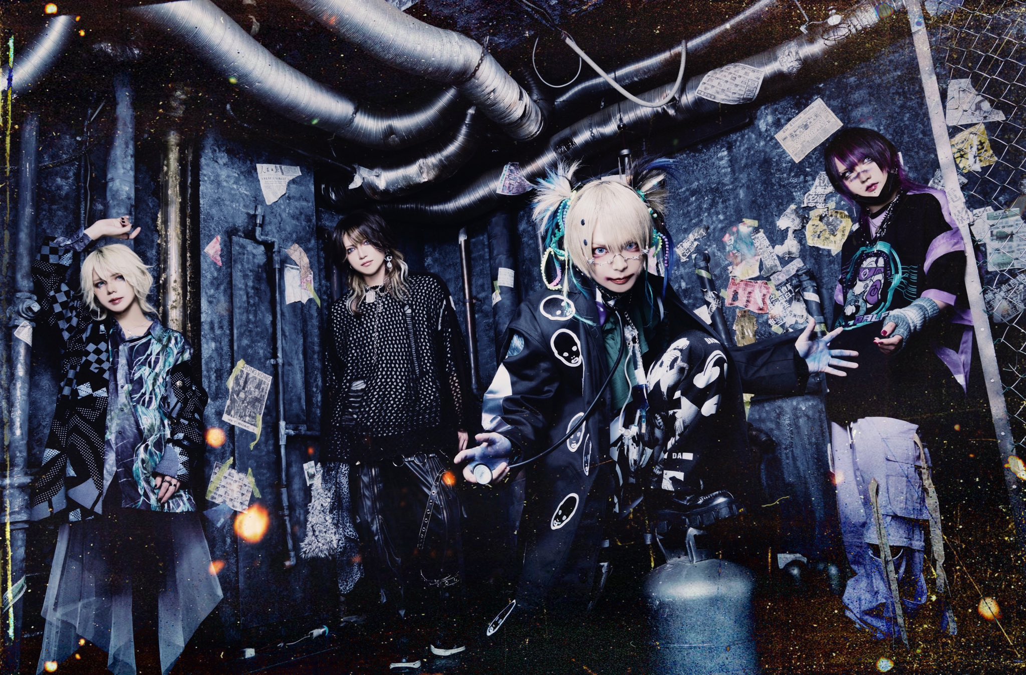 HOWL - New digital single "Ikitakunai", MV and new look - Crimson Lotus ...