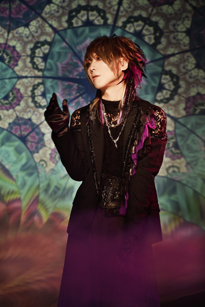 GOTCHAROCKA - Winter one-man tour and new look - Crimson Lotus - Visual Kei promotion