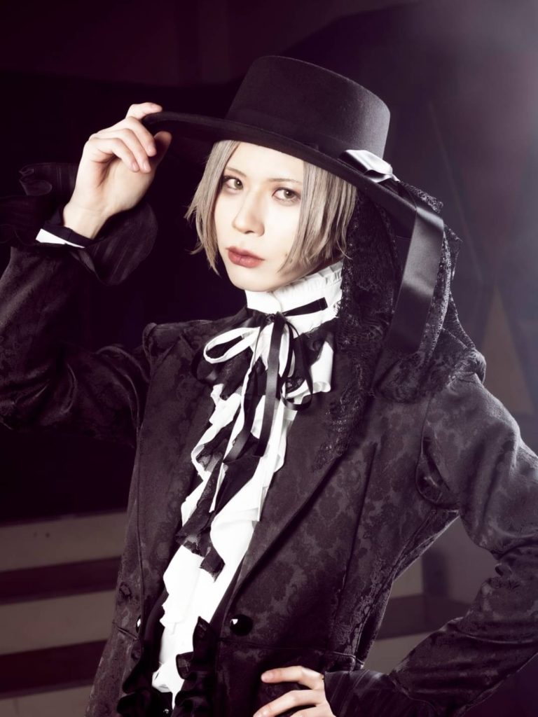 THE MADNA (マドンナ) - Crimson Lotus - Visual Kei promotion
