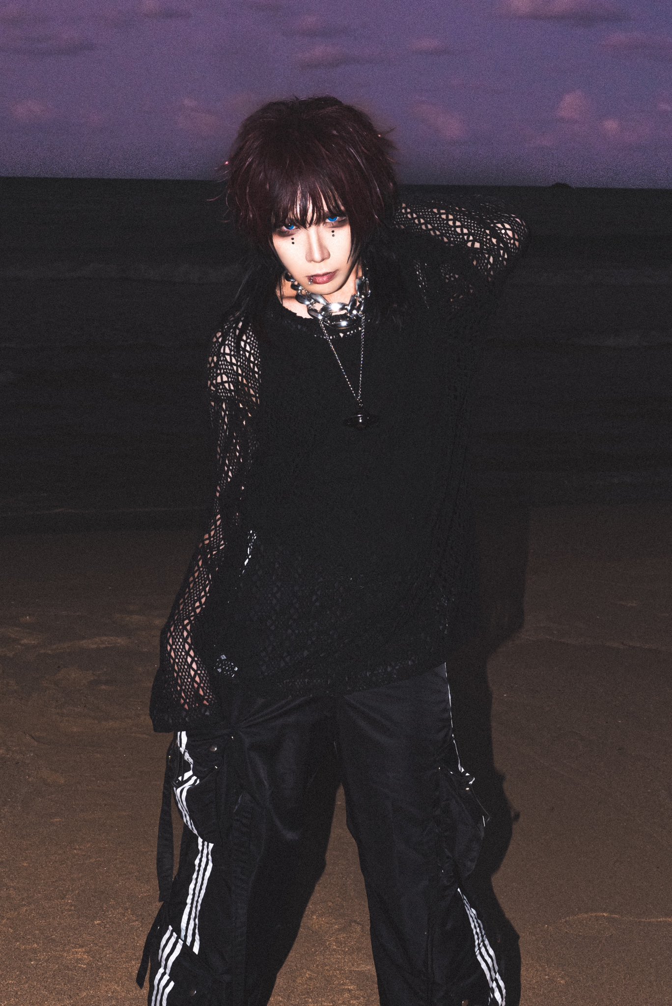 nurié - 2nd album "Borderless" and new look - Crimson Lotus - Visual ...