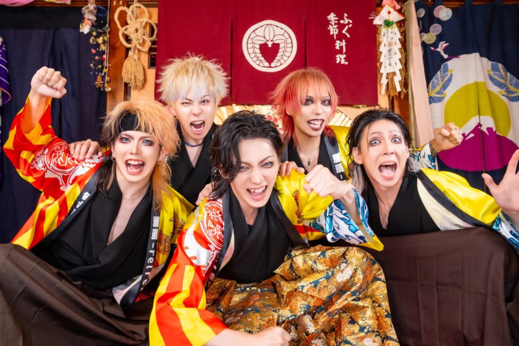 Reirei - New digital single "Umai mon kutte nero!", MV, one-man tour and new look - Crimson ...