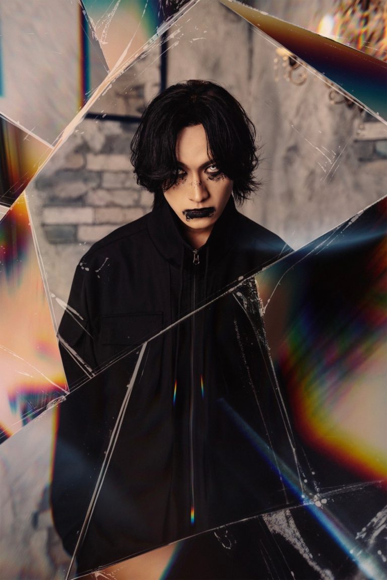 DEXCORE - New digital single "PARAMNESIA", MV and new look - Crimson ...