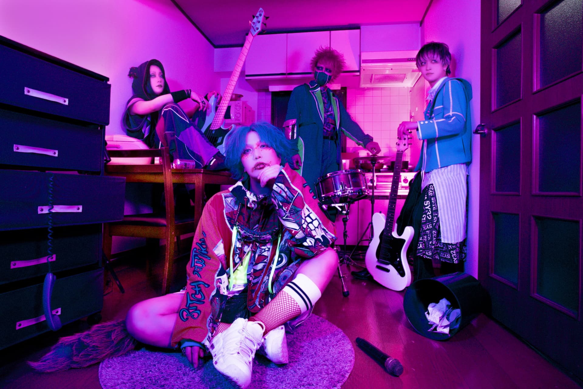 Codomo Dragon - 24th maxi single "Dabi", one-man tour and new look - Crimson Lotus - Visual Kei ...