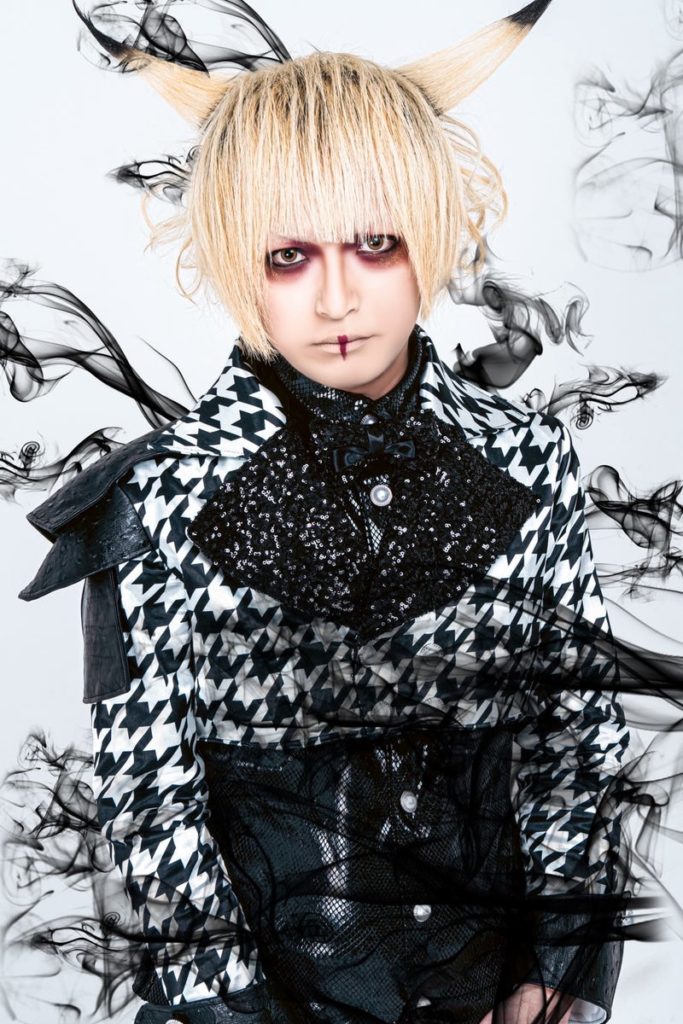 THE GALLO (ギャロ) - Crimson Lotus - Visual Kei promotion