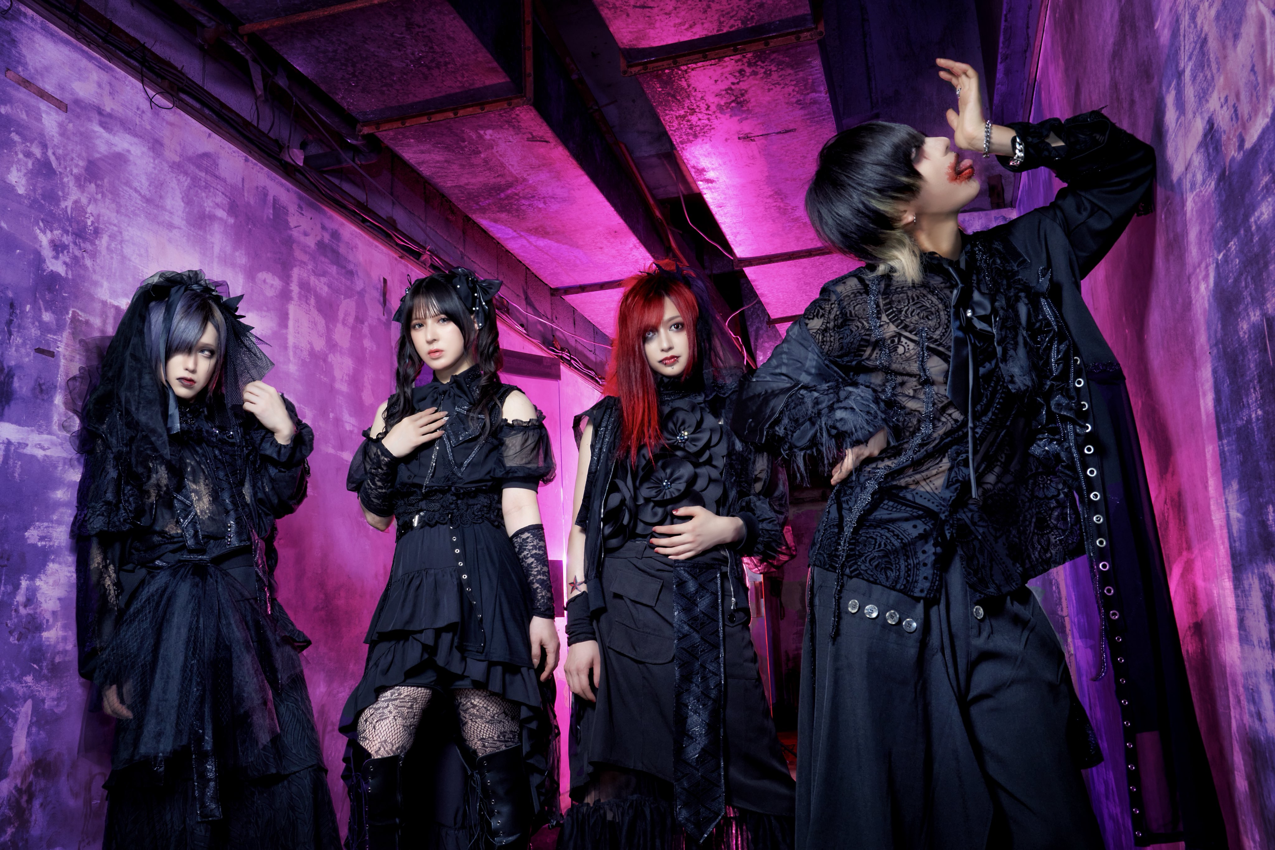 Deigan - New MV "Naraku" and new look - Crimson Lotus - Visual Kei ...